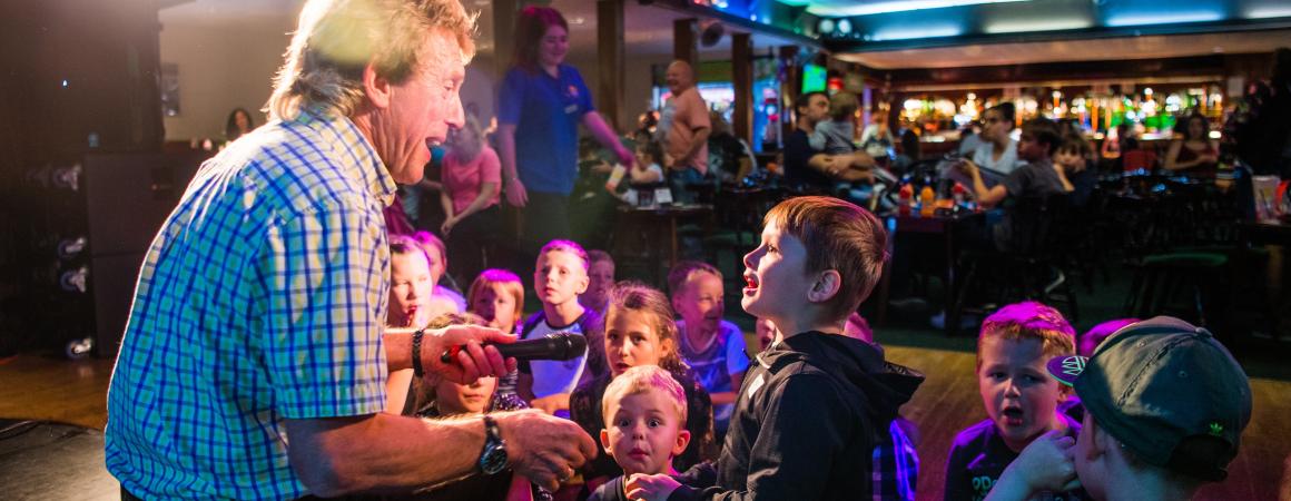 Caravan Holidays in West Wales, Nr Aberystwyth | Clarach Bay